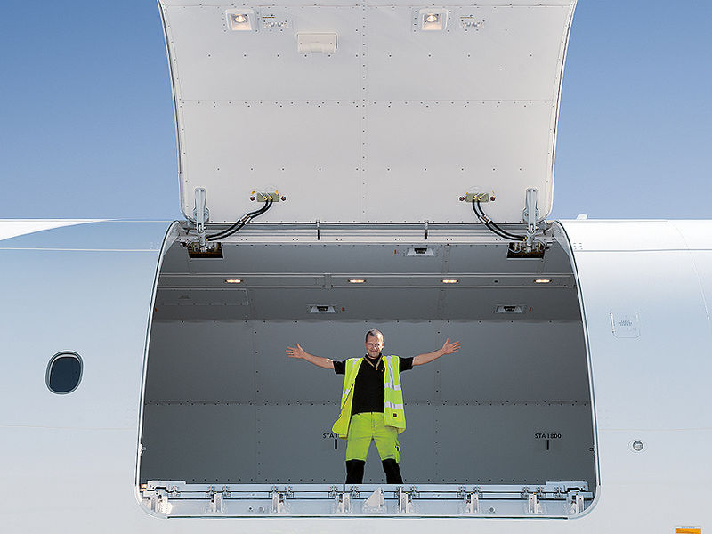 Discussion on Potential 777XF Specs - Page 7 - Airliners.net